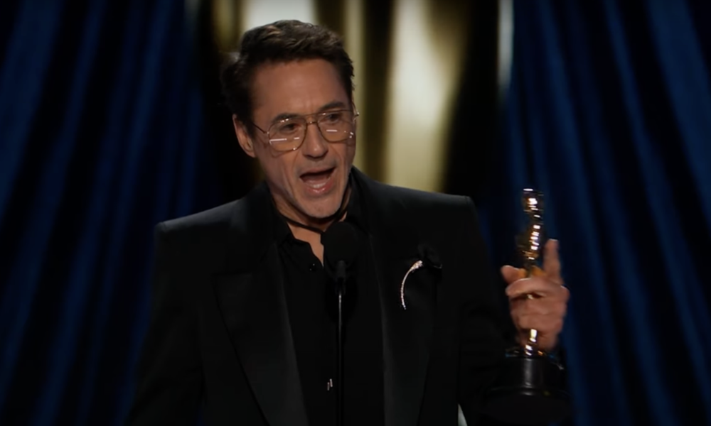 Robert Downey Jr. Wins First Oscar Of His Career for “Best Supporting ...