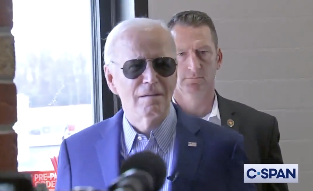 Biden Snaps At Reporter In Gas Station: ‘Don’t Jump’ (Video) - Slingshot News