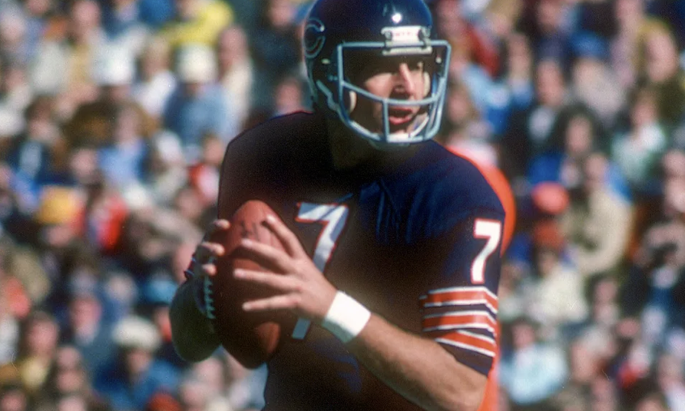 Former Chicago Bears, Dallas Cowboys Quarterback Dies Of Cancer At 70